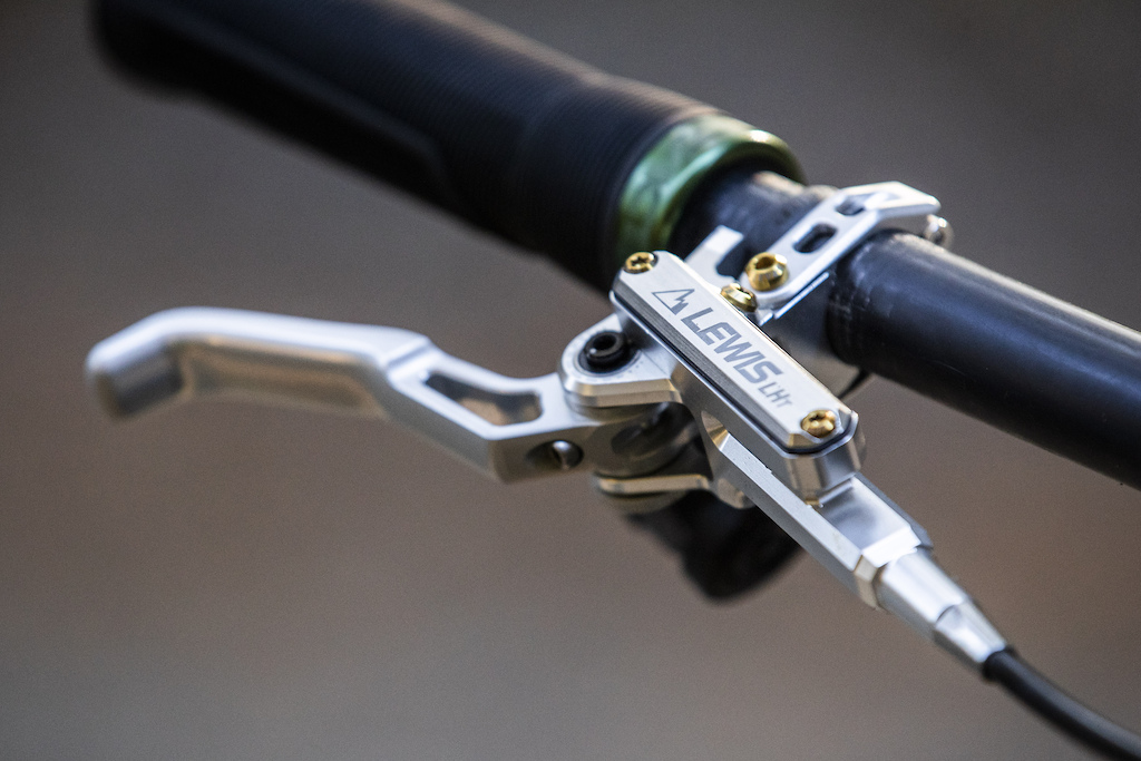 Titanium Disc brakes|Hydraulic Disc Brakes|dis brakes|MTB disc brakes|
